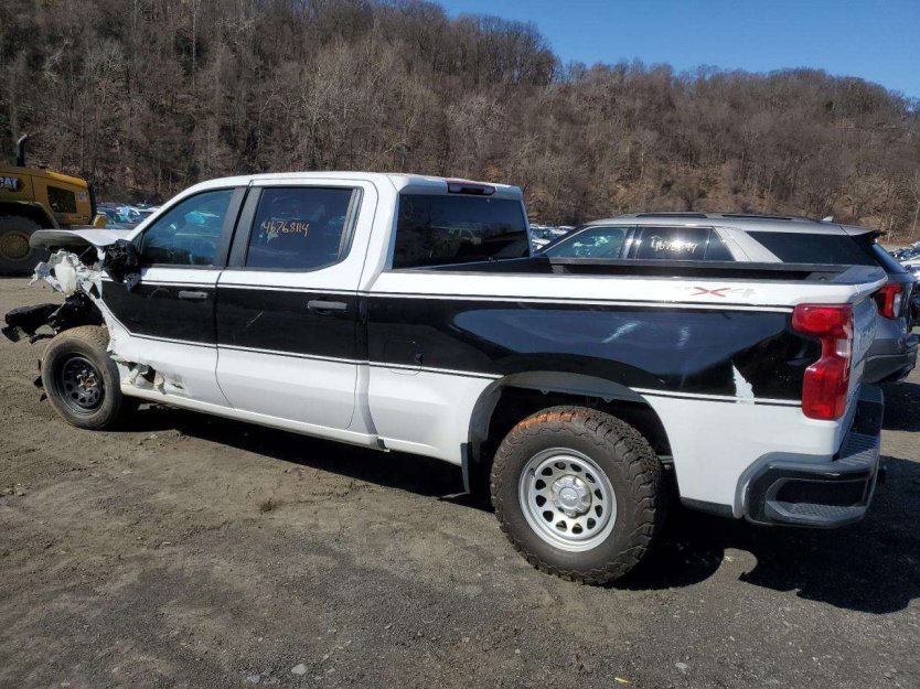 Salvage Title 2021 Chevrolet Silverado For Sale.