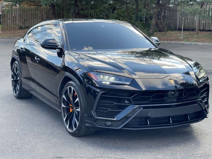 Sold: Salvage 2021 Lamborghini Urus