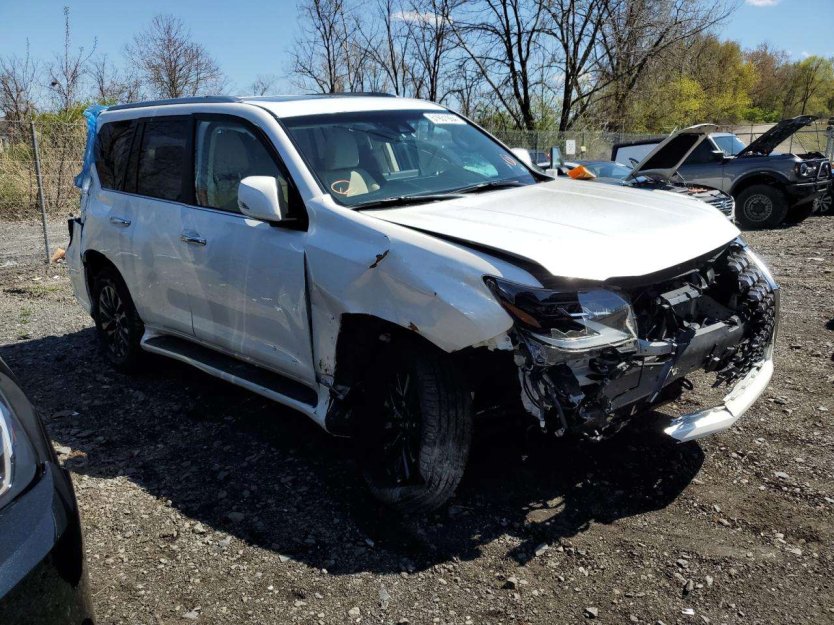 Repairable Salvage Lexus For Sale.