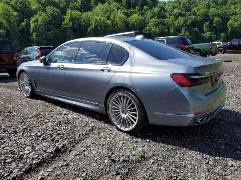 Salvage Title 2021 Bmw Alpina B7 For Sale.