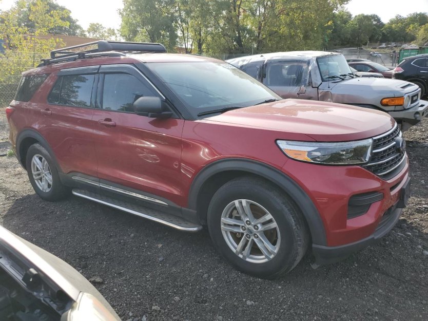 Sold: Salvage 2021 Ford Explorer Xlt